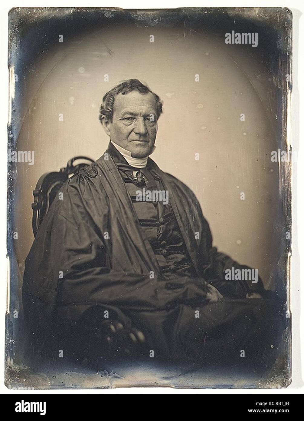 Judges robes hi-res stock photography and images - Alamy