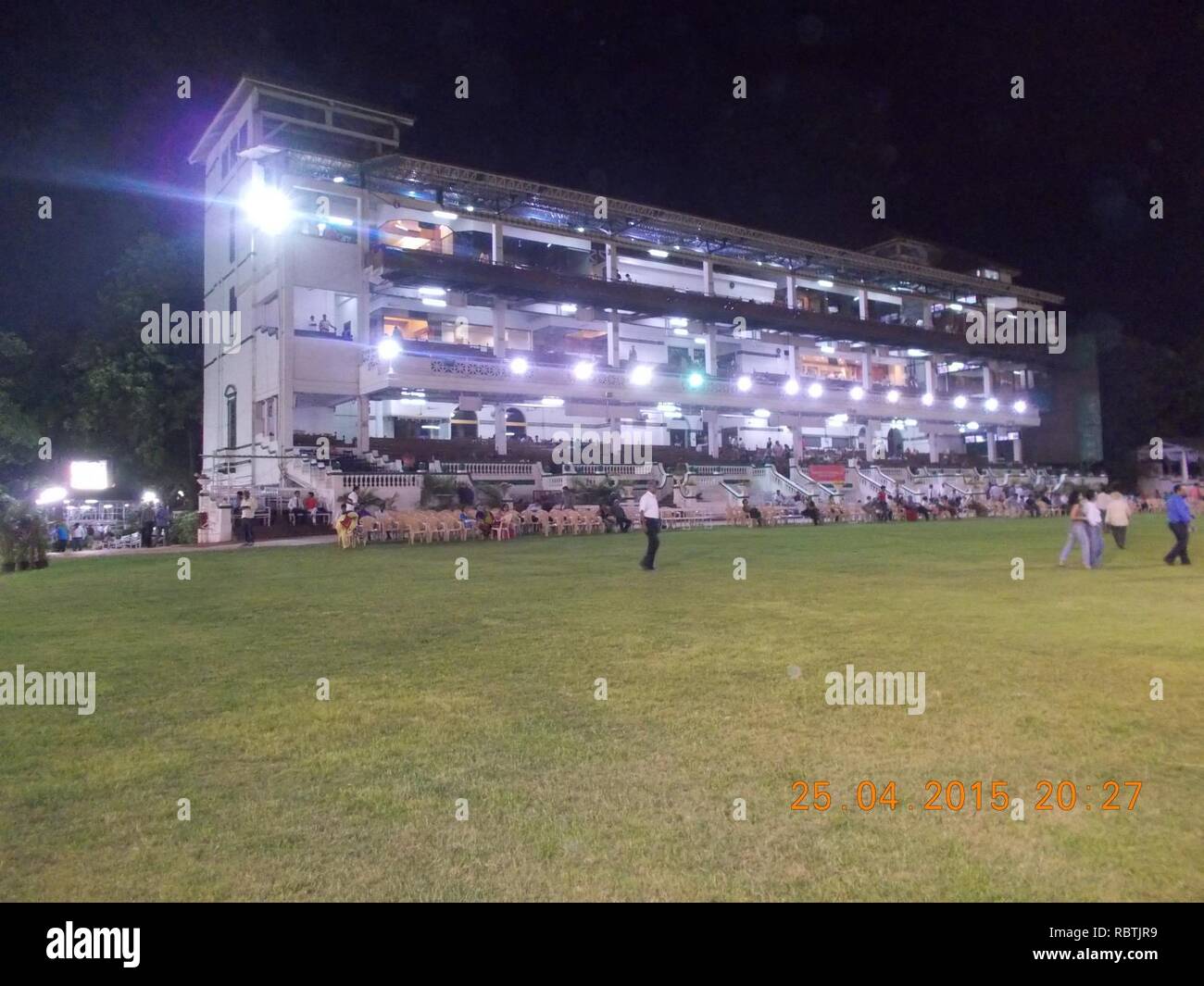 Night racing hi-res stock photography and images - Alamy