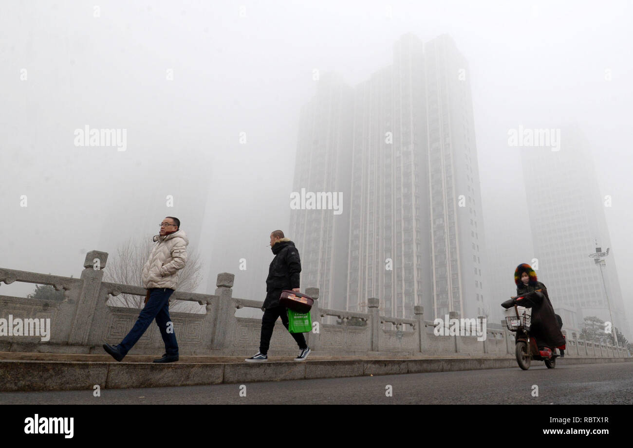 Handan smog hi-res stock photography and images - Alamy