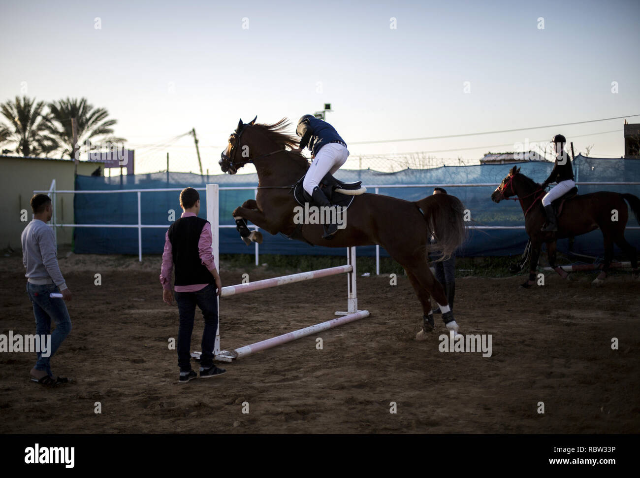 Gaza City, The Gaza Strip, Palestine. 11th Jan, 2019. A Palestinian ...