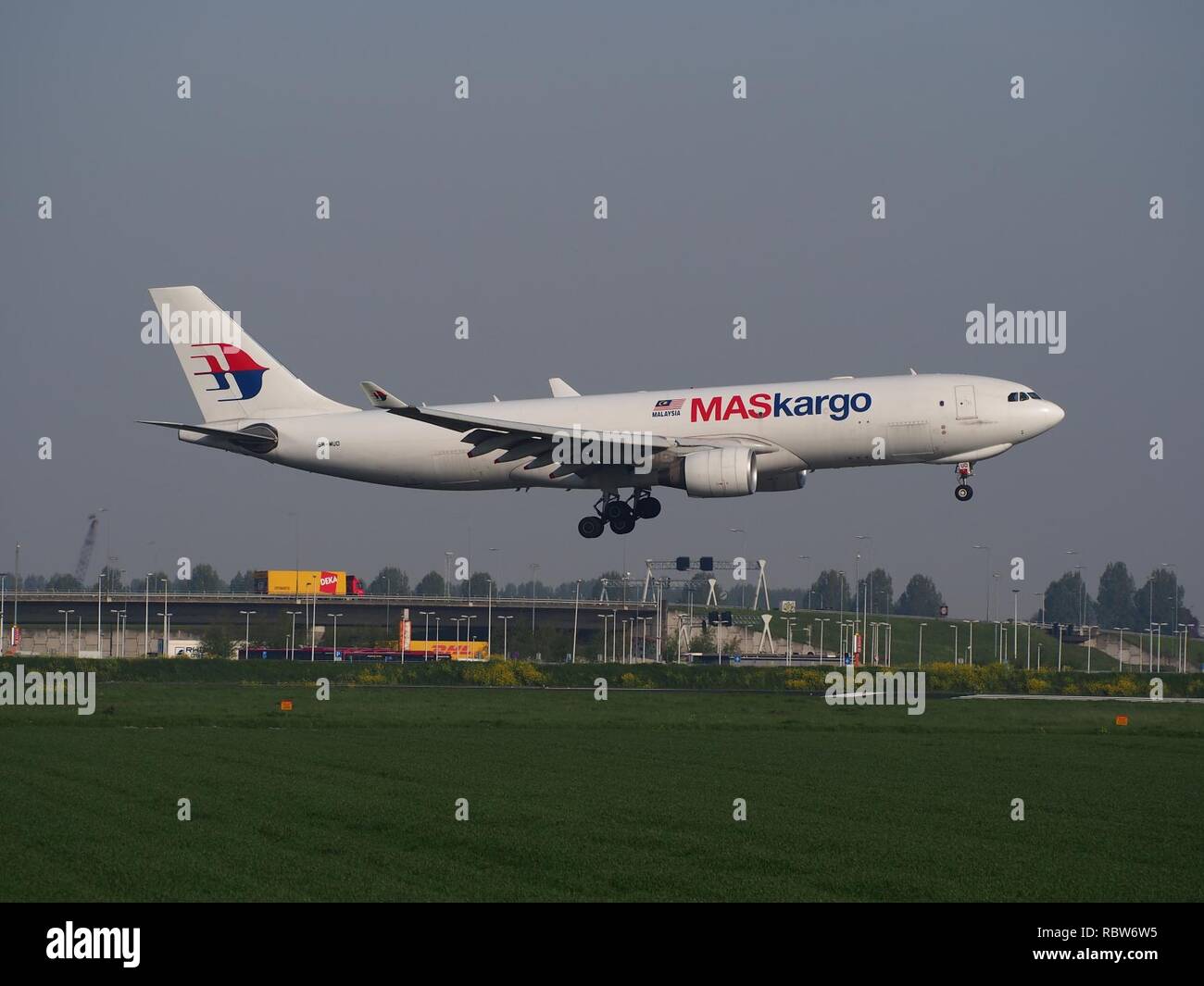 Landing at schiphol ams eham hi-res stock photography and images - Alamy