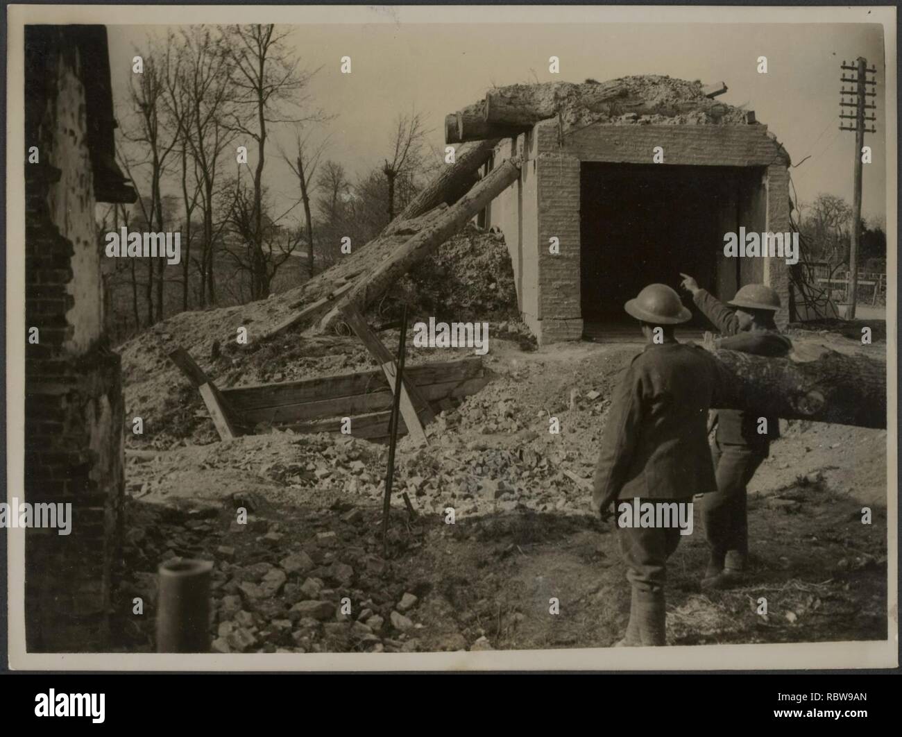 German gun emplacement hi-res stock photography and images - Alamy
