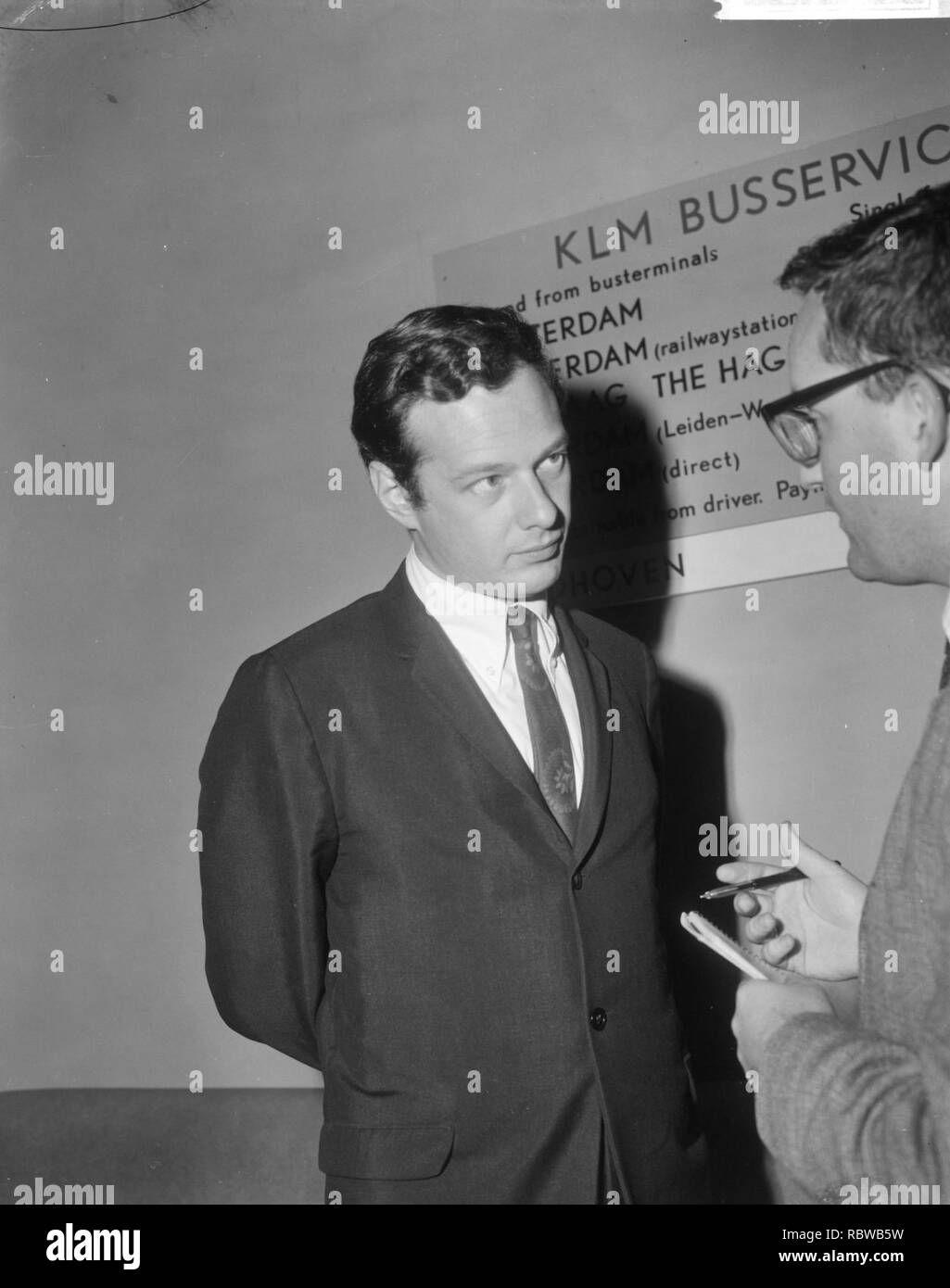 Brian epstein 1965 hi-res stock photography and images - Alamy