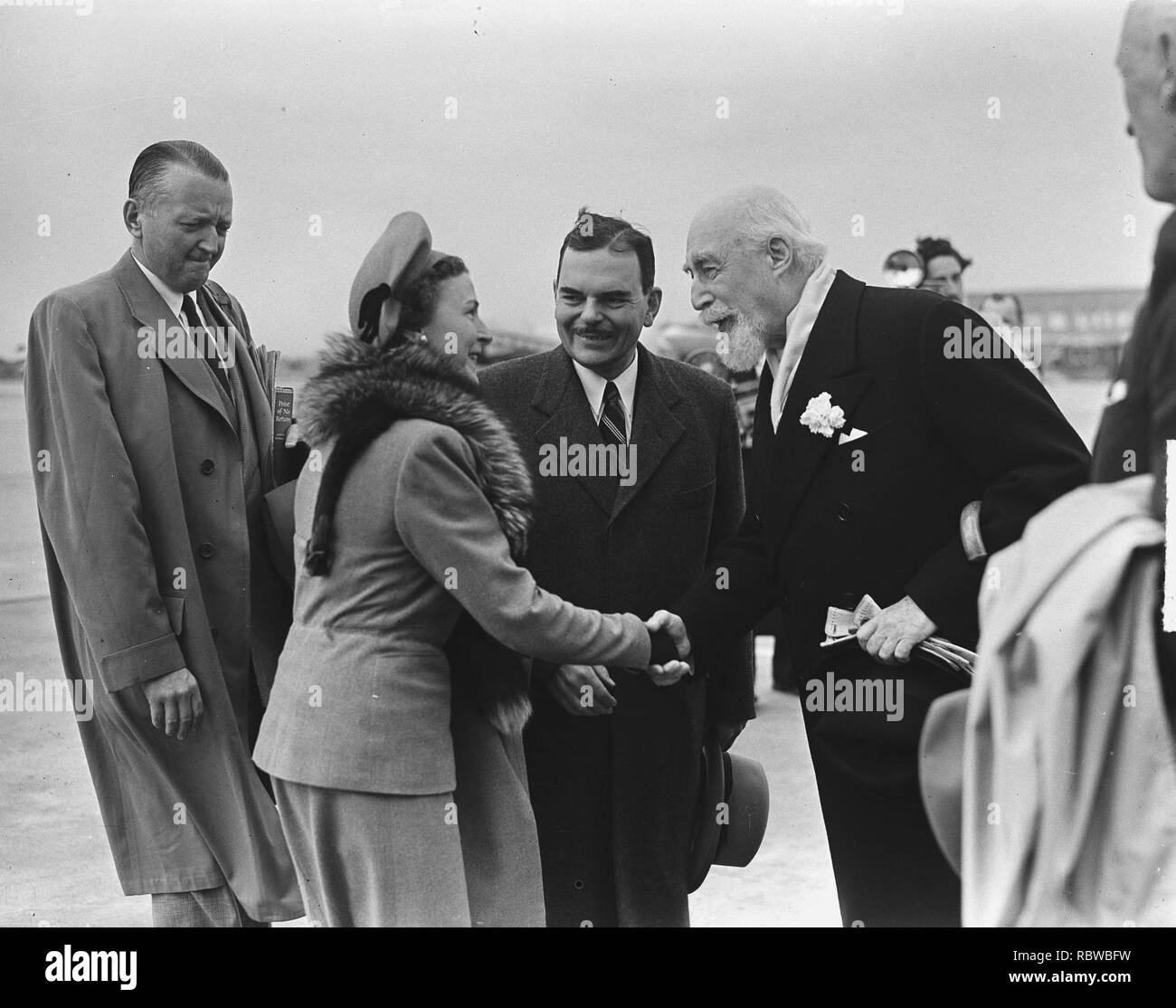 Dewes hi-res stock photography and images - Alamy