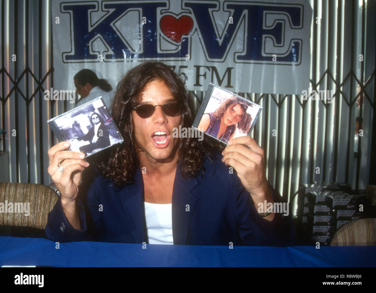 LOS ANGELES, CA - AUGUST 17: Singer Ricky Martin attends in store ...