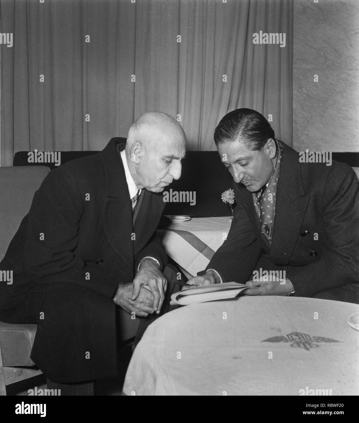 Mossadeq hi-res stock photography and images - Alamy