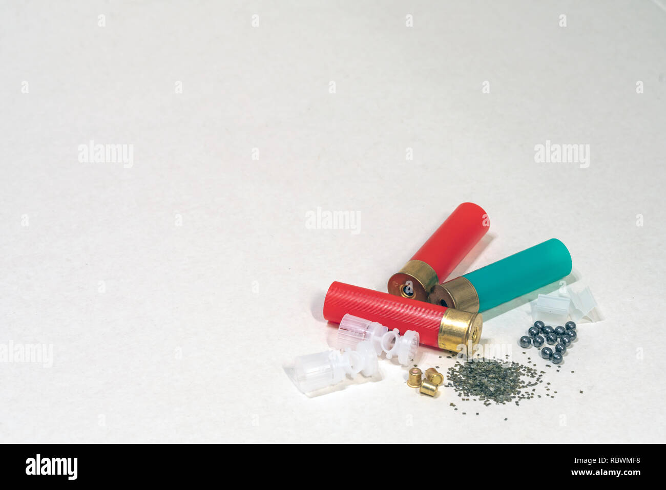 Smokeless gunpowder hi-res stock photography and images - Alamy