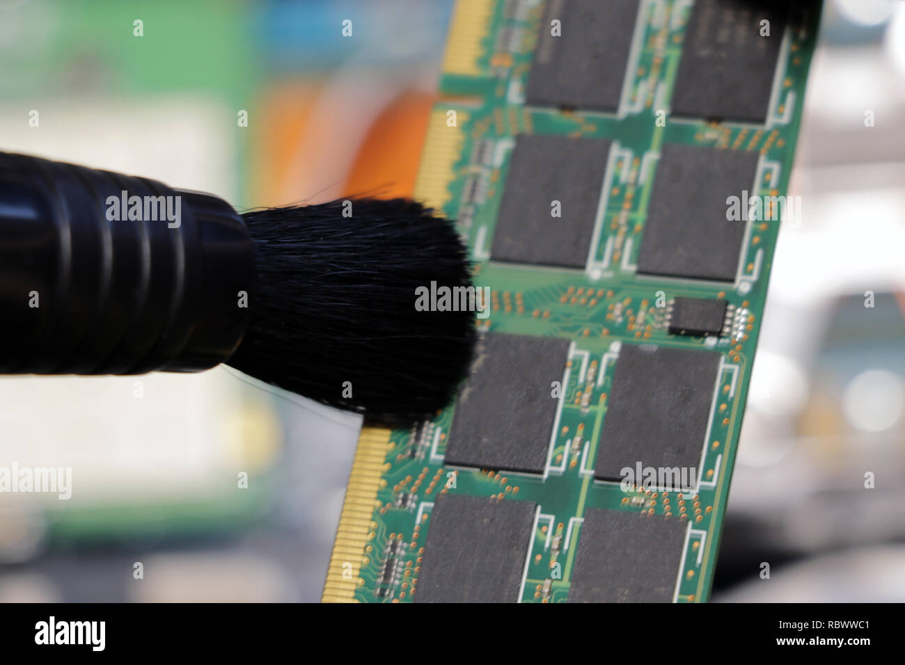 Inside electronic device hi-res stock photography and images - Alamy
