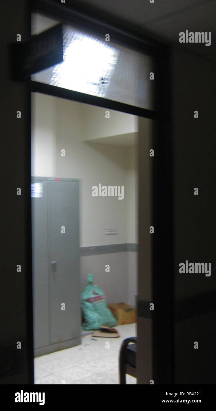 Archive room hi-res stock photography and images - Alamy