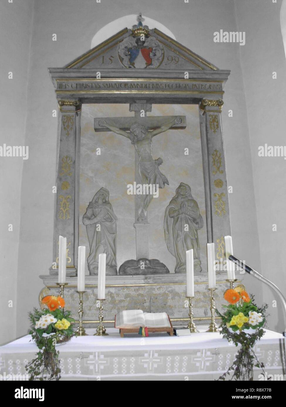 Renaissance altar hi-res stock photography and images - Alamy