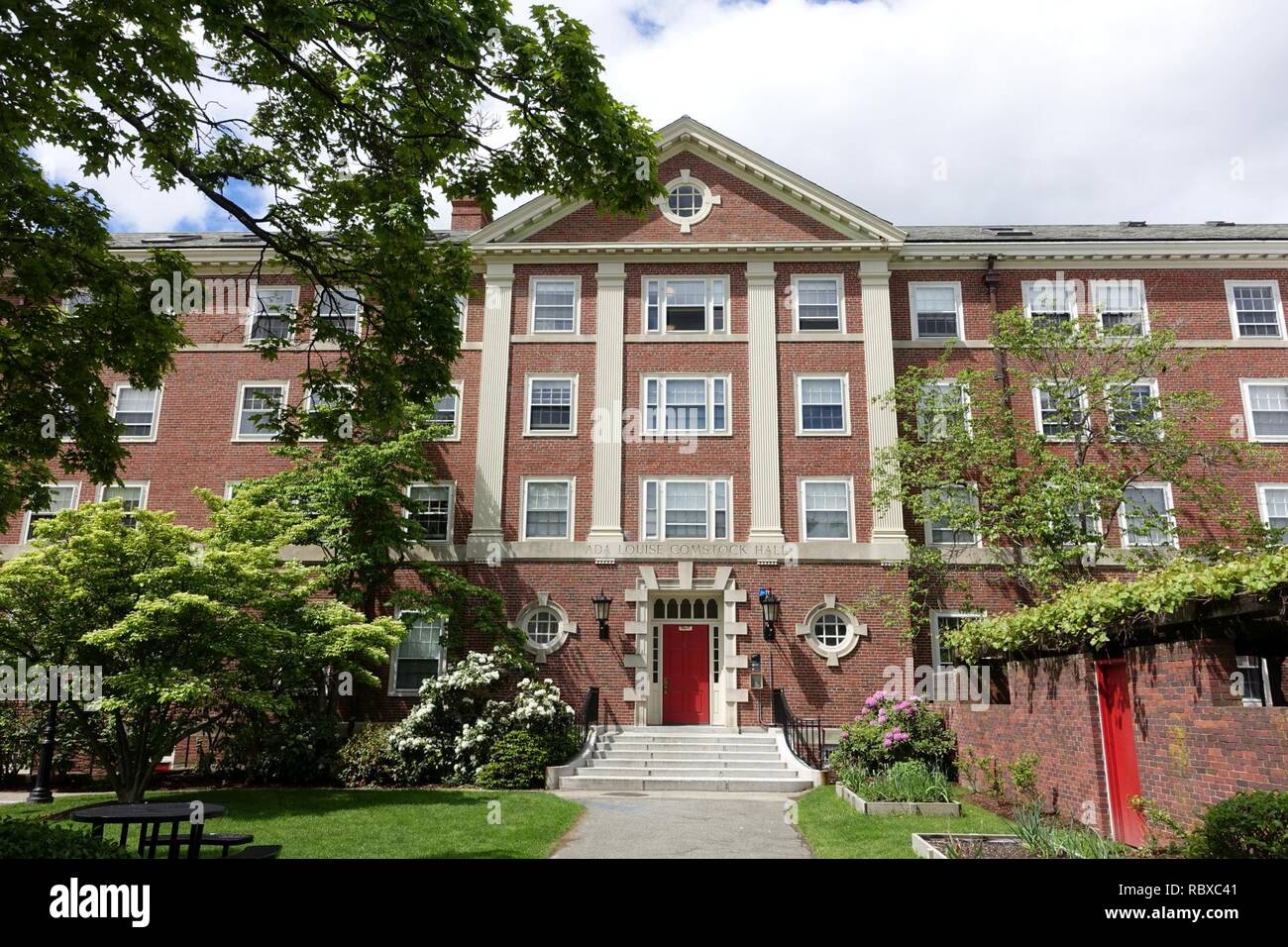 Ada Louise Comstock Hall - Harvard University - DSC05646 Stock Photo ...
