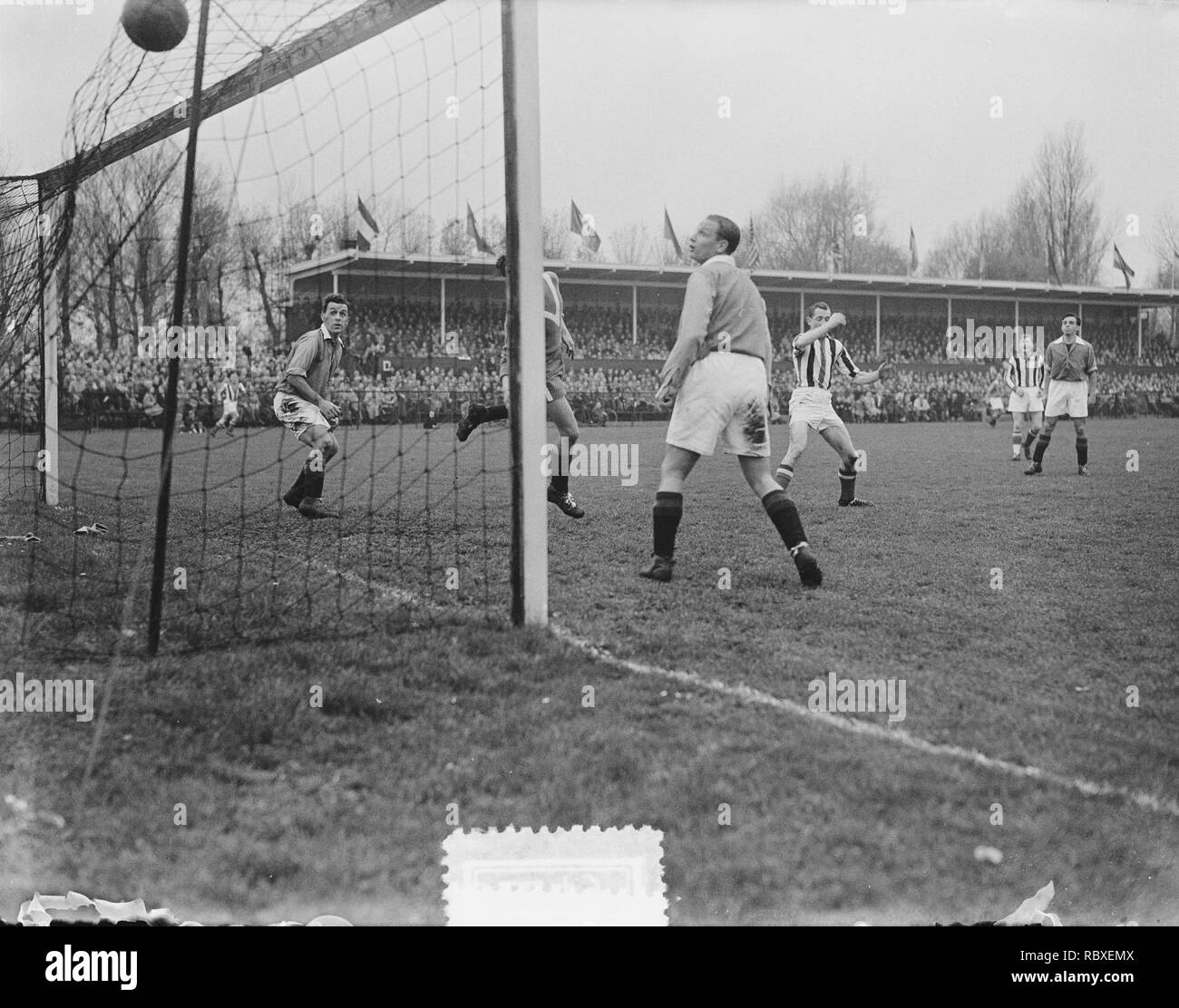 Voetbal Black and White Stock Photos & Images - Alamy