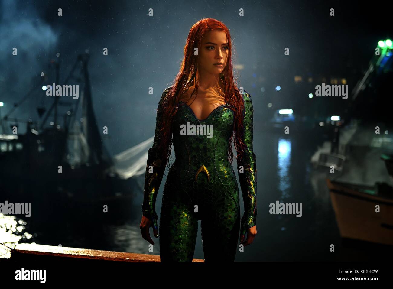 Aquaman amber heard hi-res stock photography and images - Alamy