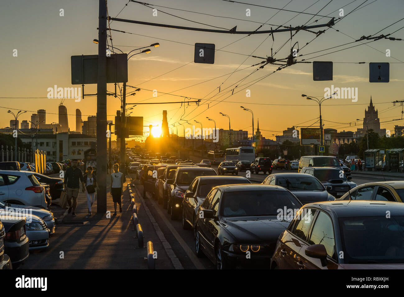 Moscow, Russia - Busy traffic on city streets Stock Photo - Alamy