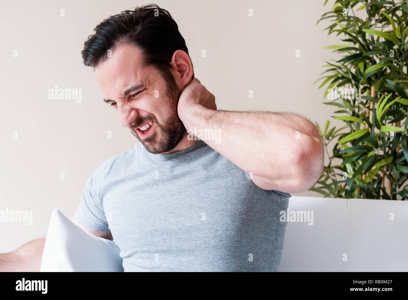 Muscle ache hi-res stock photography and images - Alamy