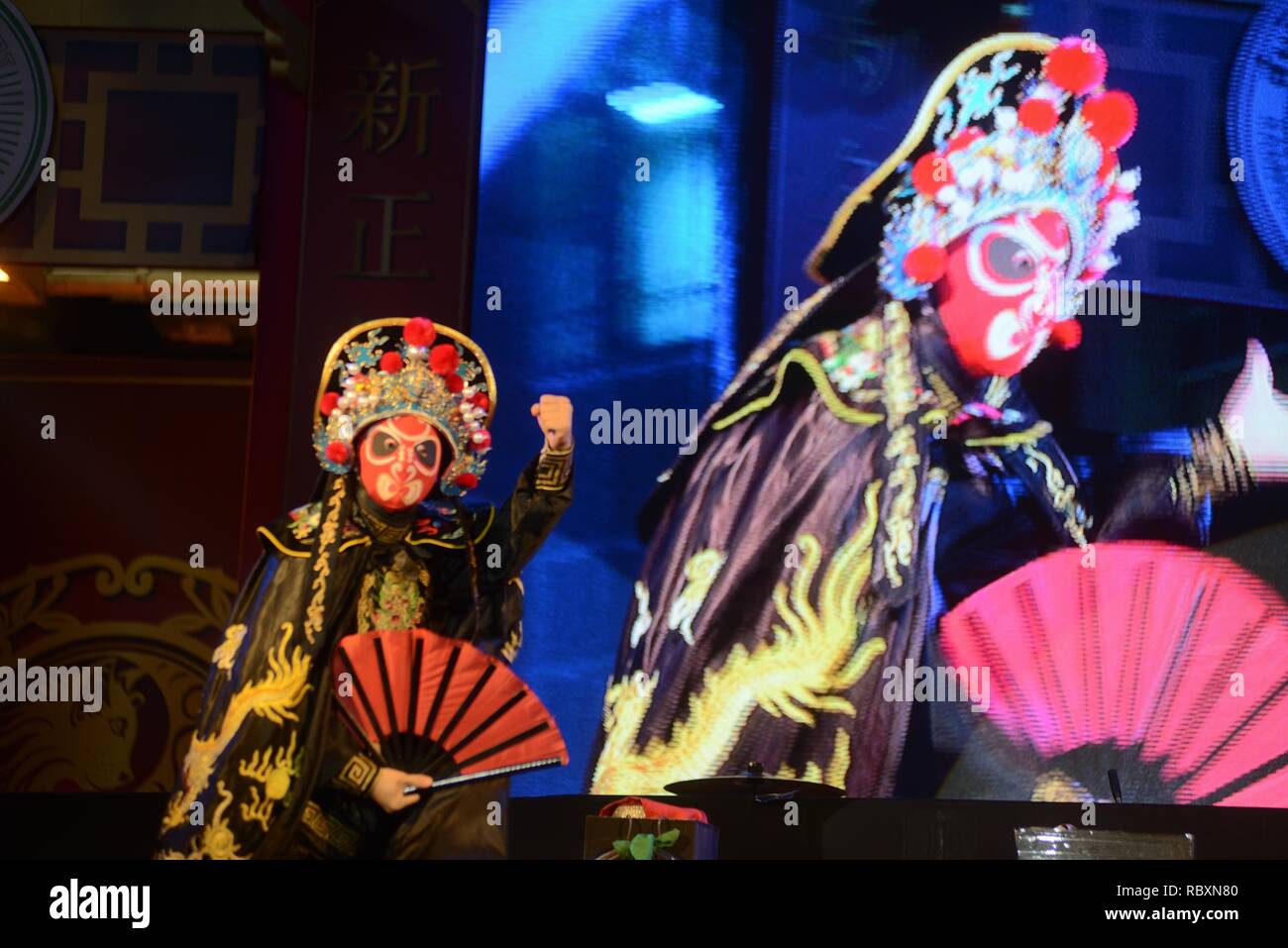 The man actor with mask changing dance show in Chinese New year ...