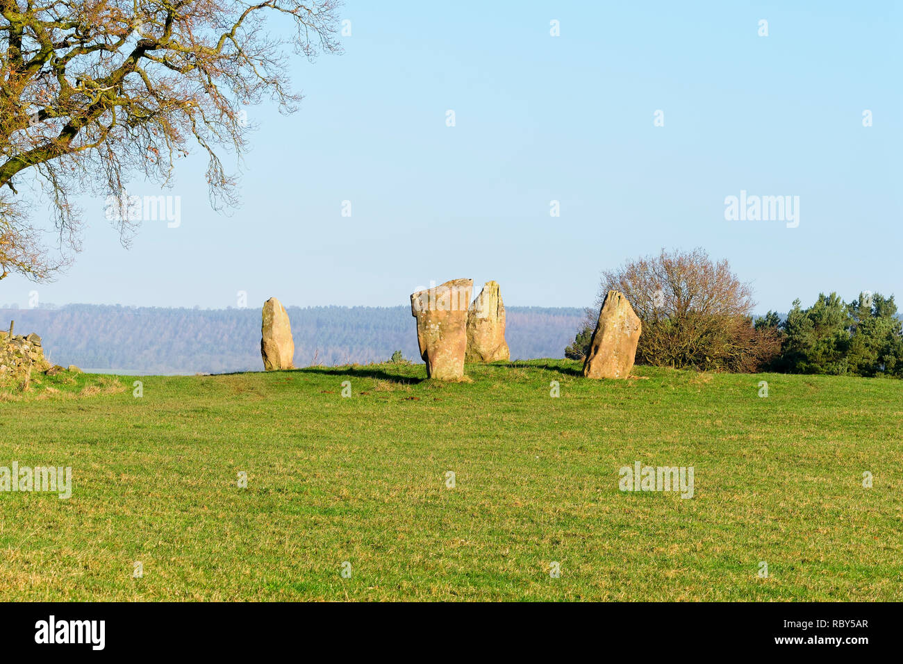 Standing stone derbyshire hi-res stock photography and images - Alamy
