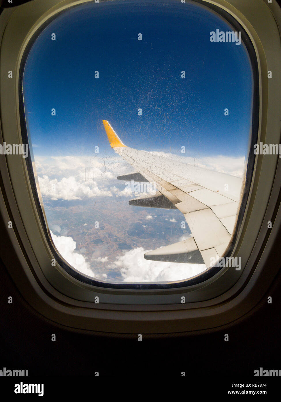 Aeroplane wing inside aeroplane hi-res stock photography and images - Alamy