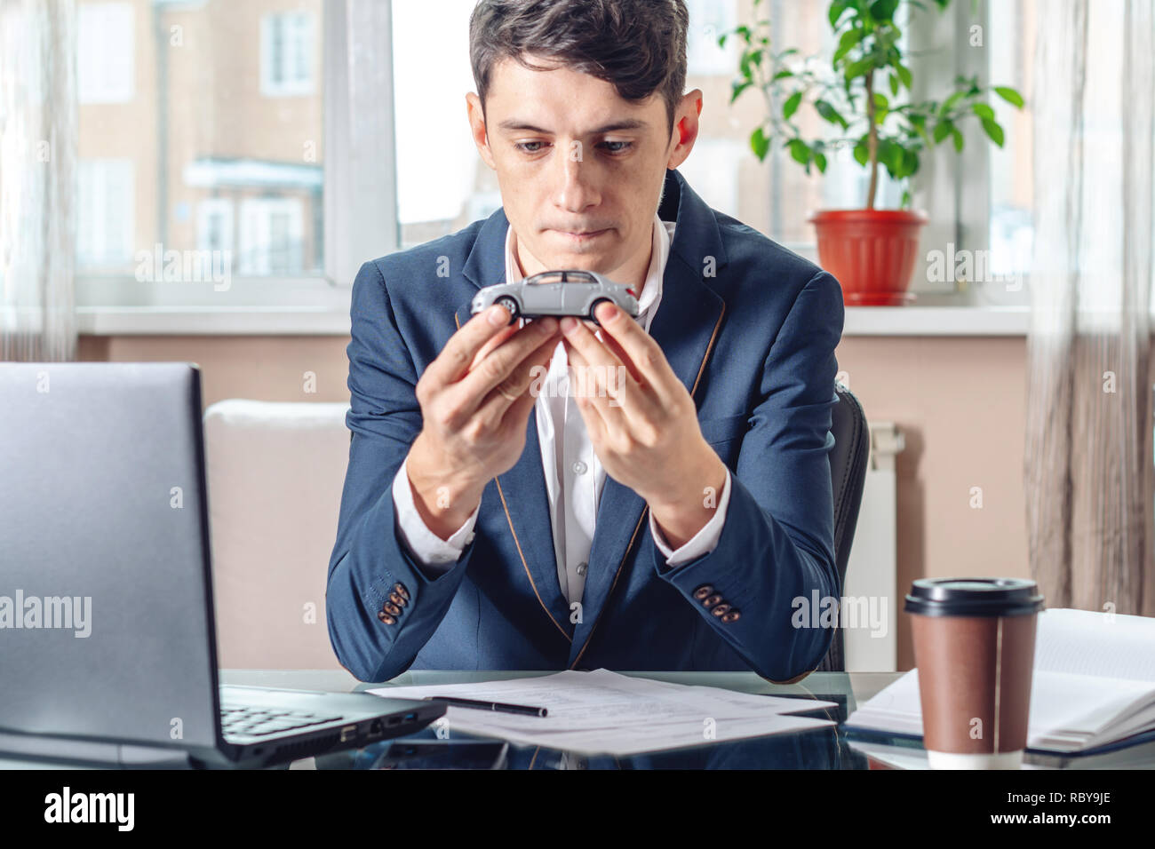 Rent a car documents hi-res stock photography and images - Alamy