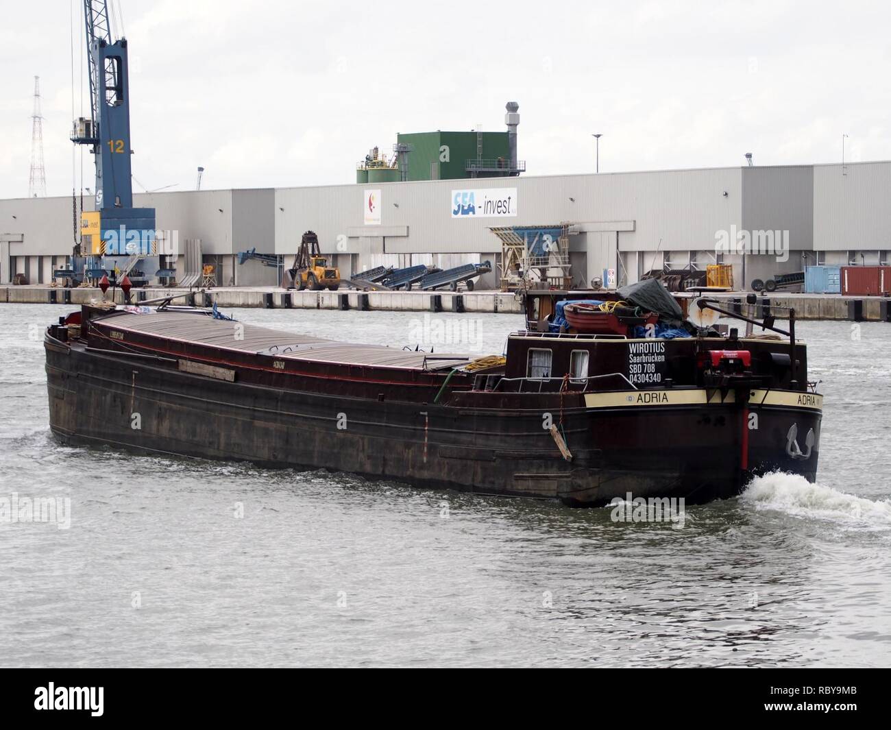Adria (ship, 1928), ENI 04304340, Port of Antwerp pic7 Stock Photo - Alamy