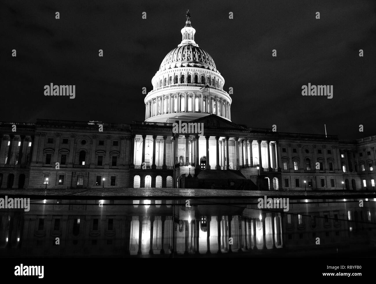 Capitol building american flag Black and White Stock Photos & Images ...