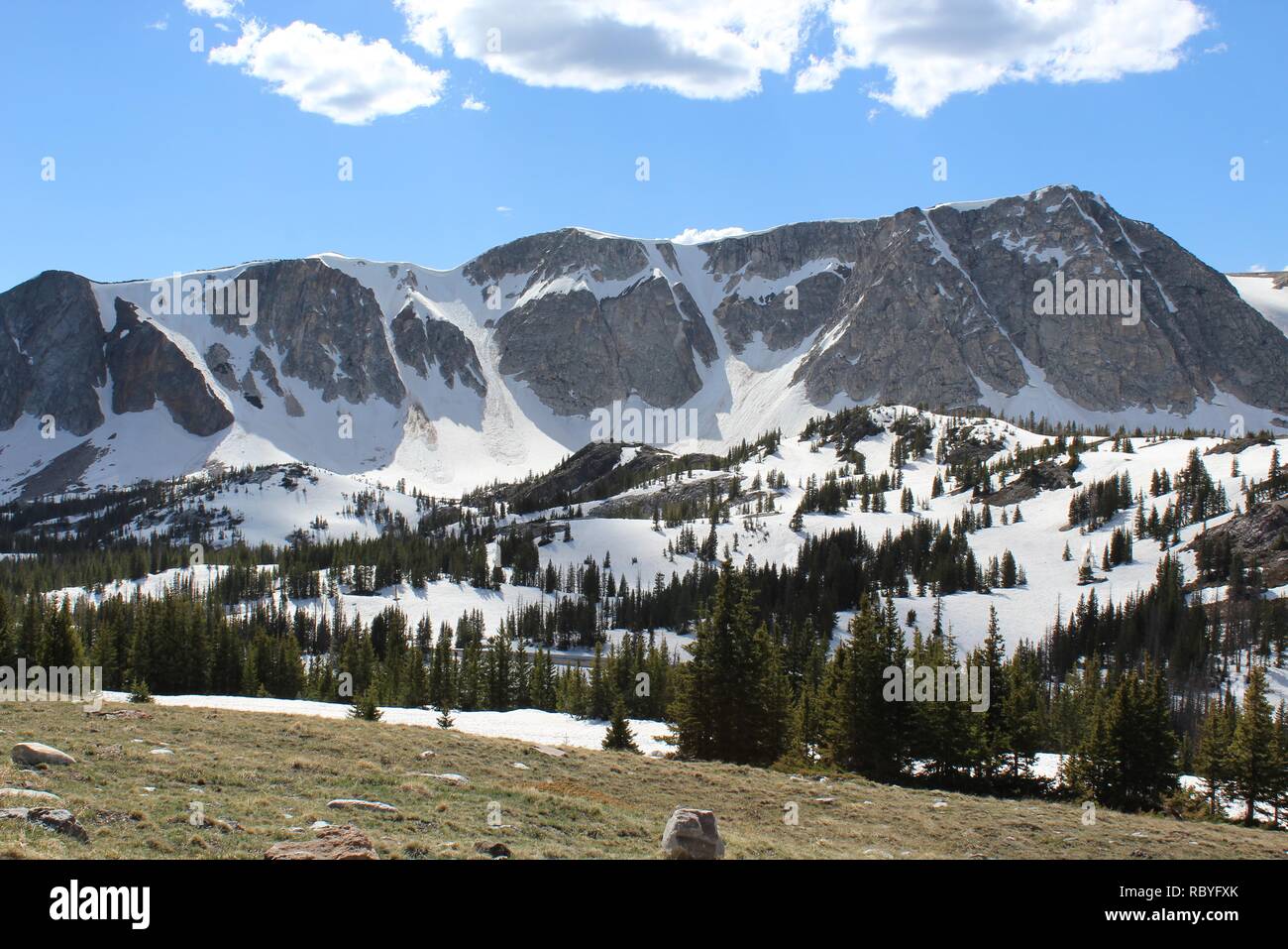 Snowy range hi-res stock photography and images - Alamy
