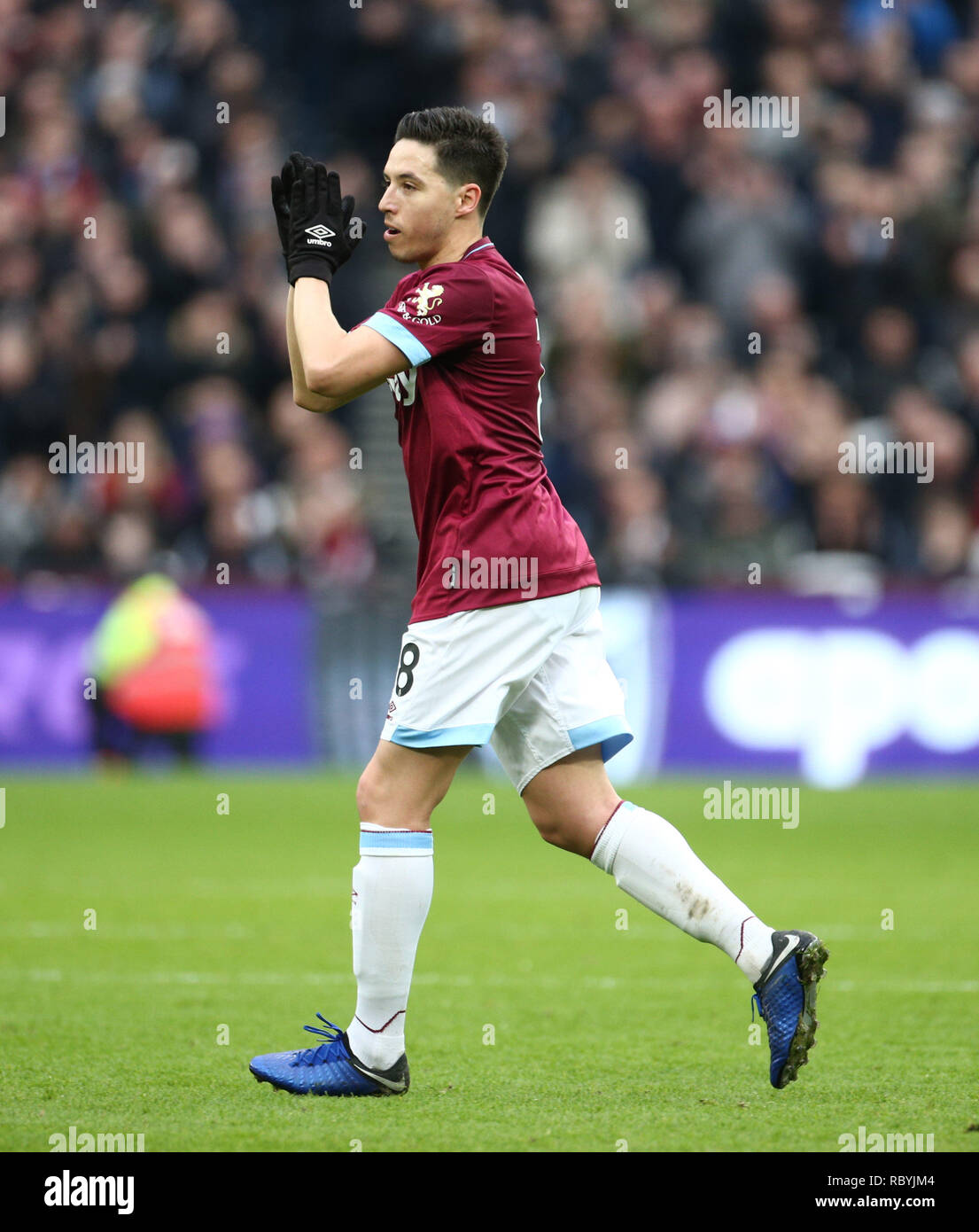 West ham uniteds samir nasri hi-res stock photography and images - Alamy