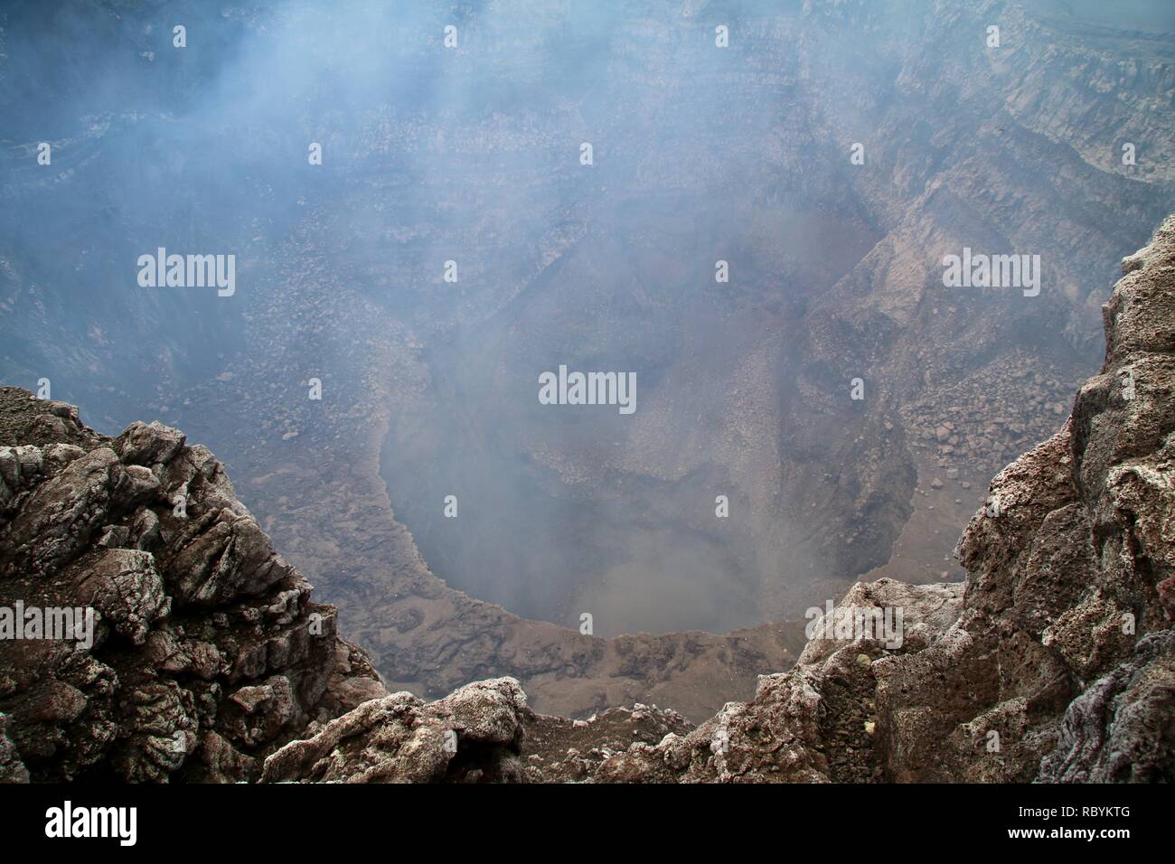 Masaya volcano's active crater full of sulphurous steam in Nicaragua ...