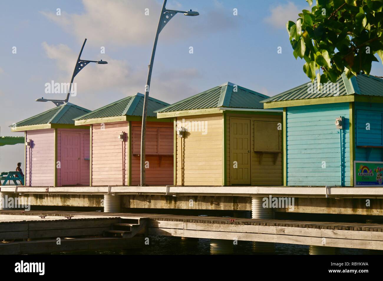 Different coloured buildings hi-res stock photography and images - Alamy