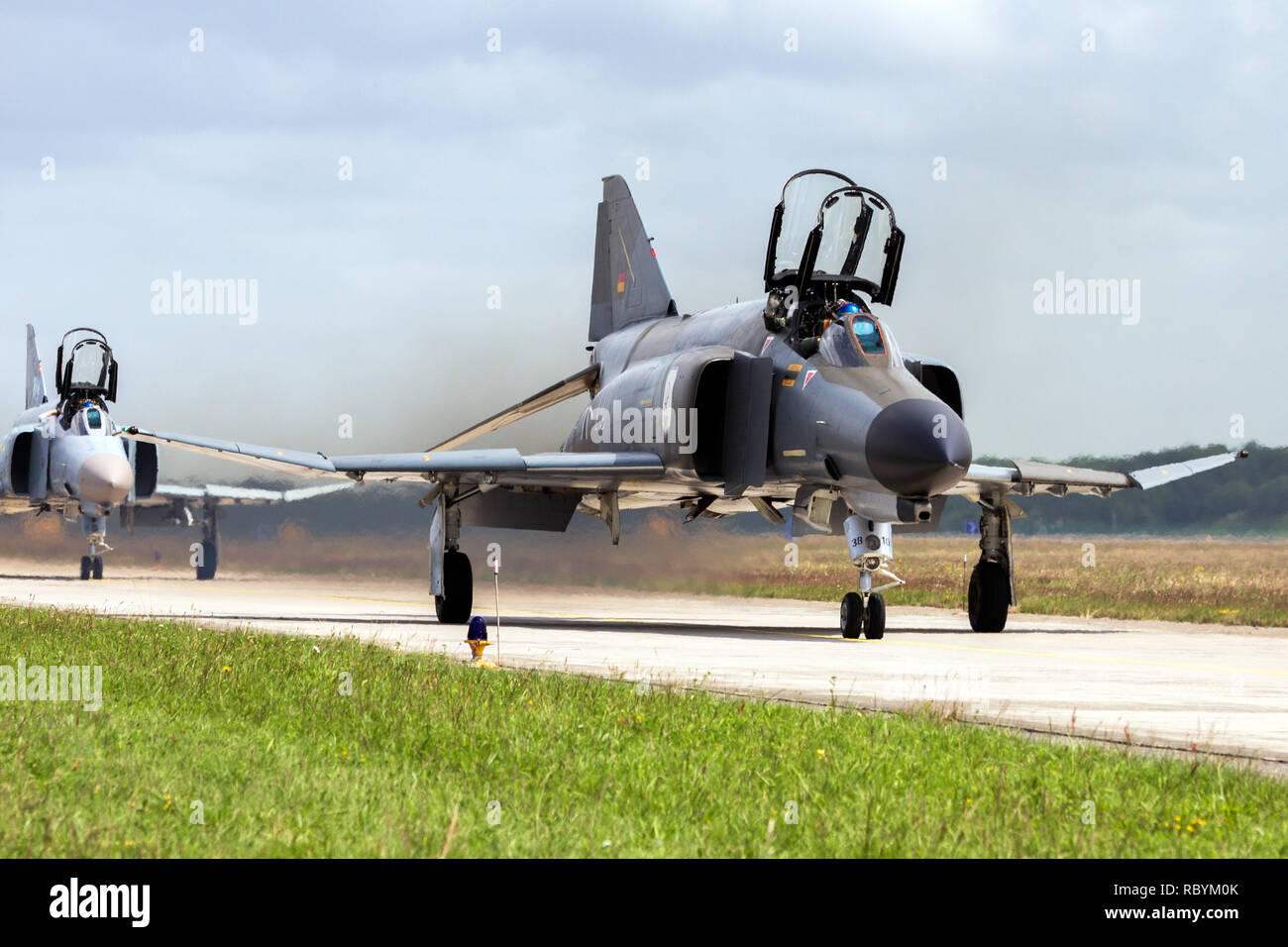 Luftwaffe air force phantom f4 hi-res stock photography and images - Alamy