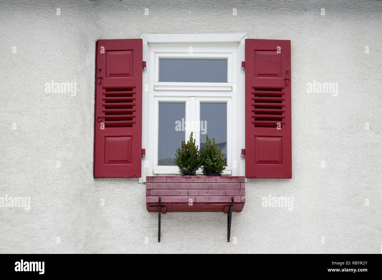 Original shutters hi-res stock photography and images - Alamy