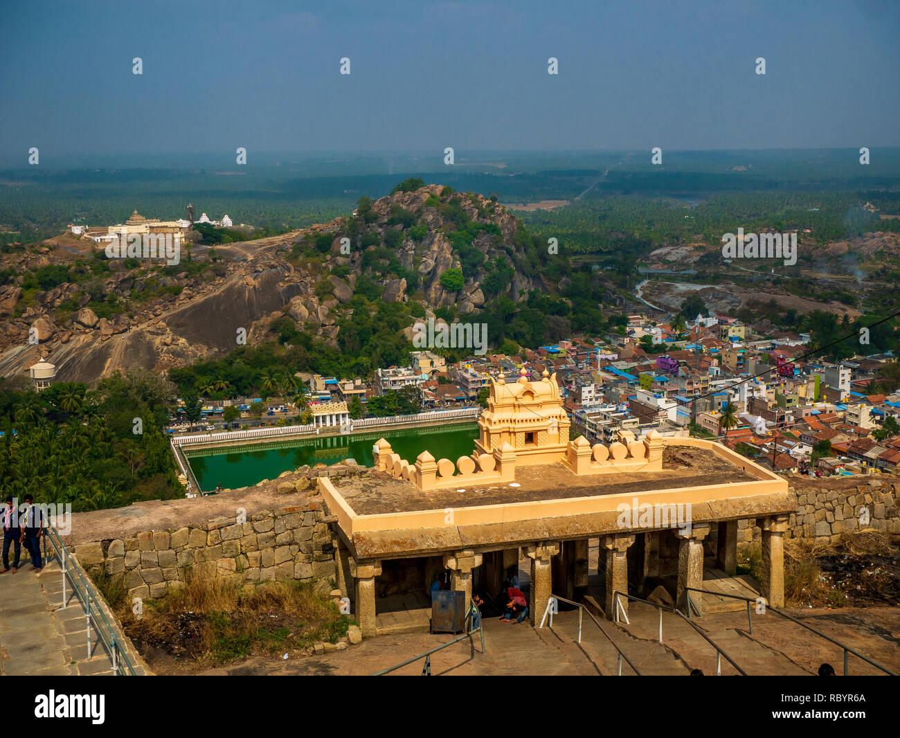 Shravanabelagola karnataka hi-res stock photography and images - Alamy