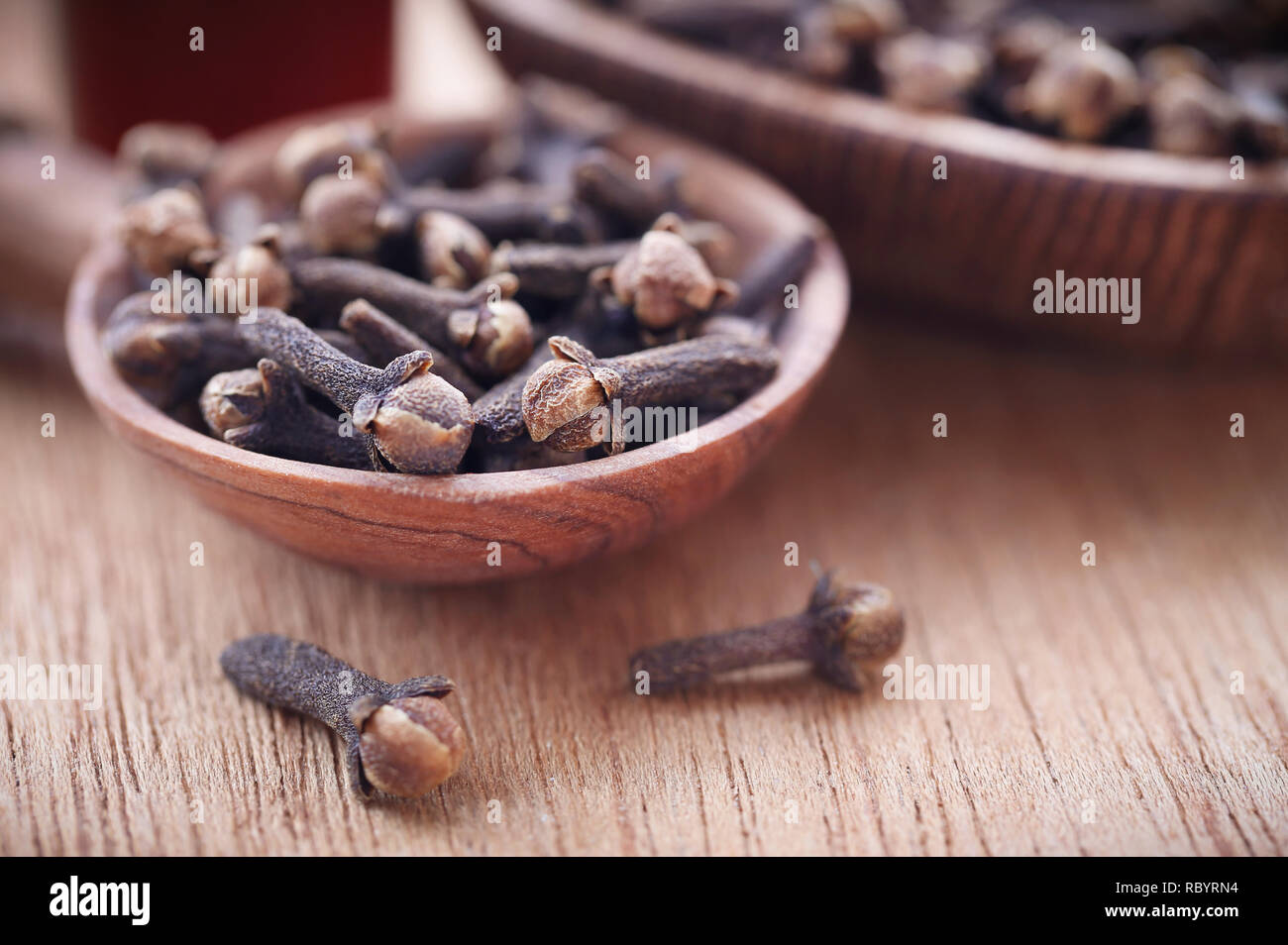 Glass with cloves hi-res stock photography and images - Alamy