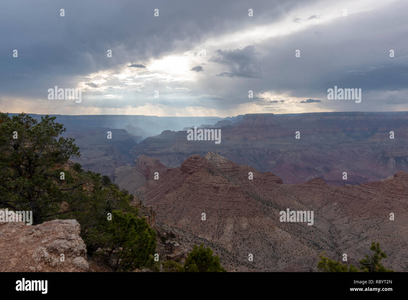 Dramatic view close to sunset over the Grand Canyon viewed from Desert ...