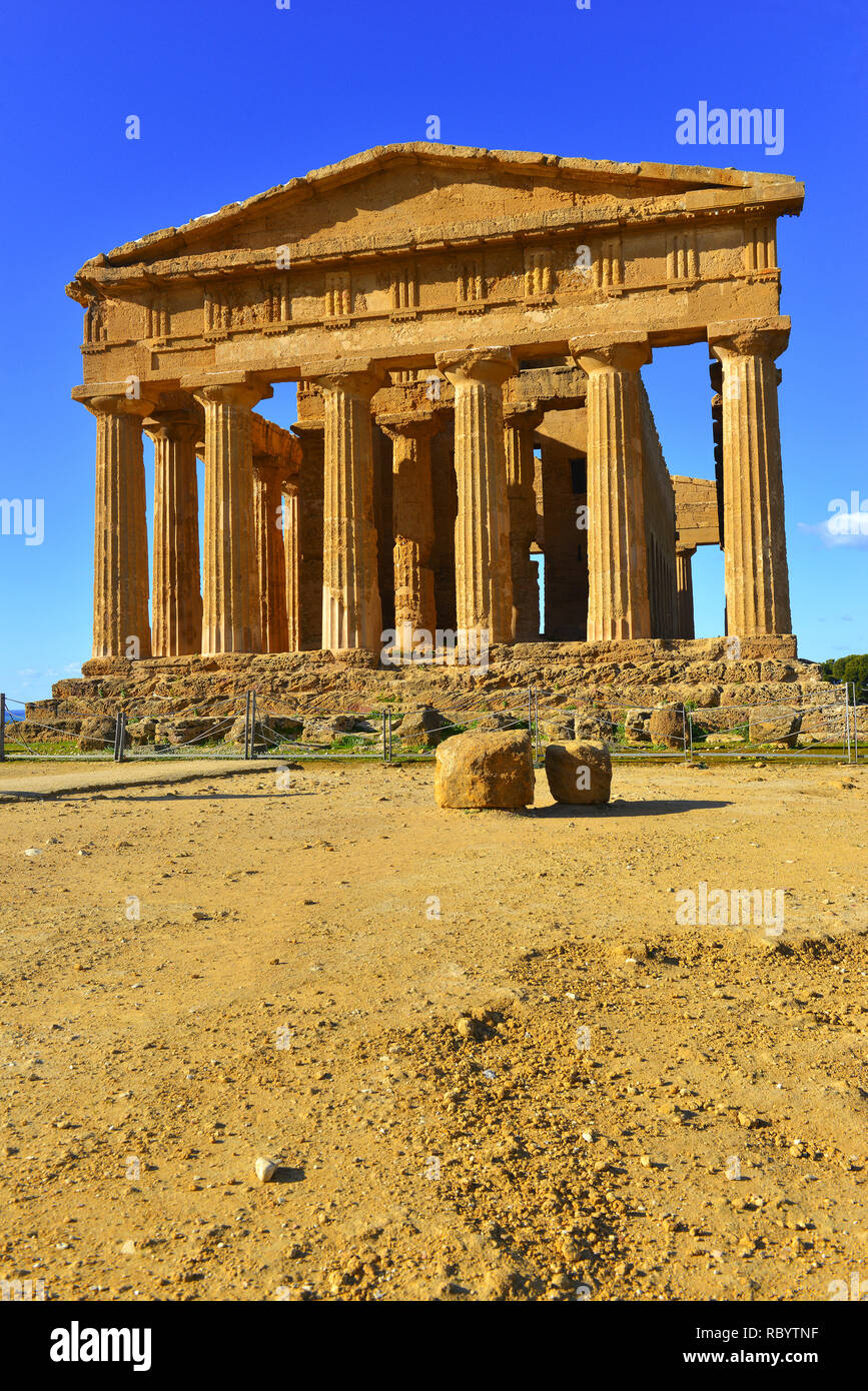 Ancient Greek Temples in Agrigento Sicily Stock Photo - Alamy