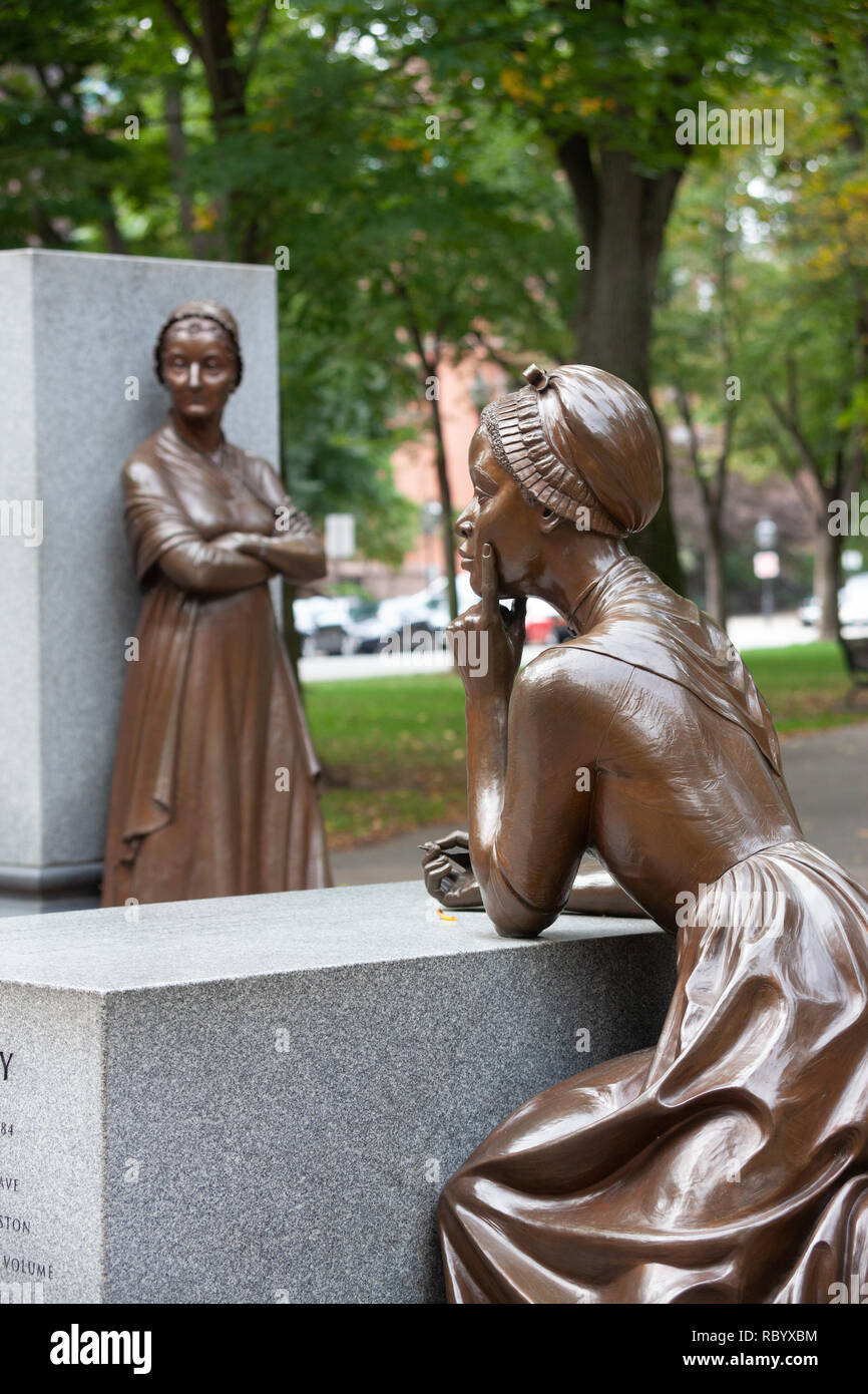The Phillys Wheatley statue with Abigail Adams in the background in ...