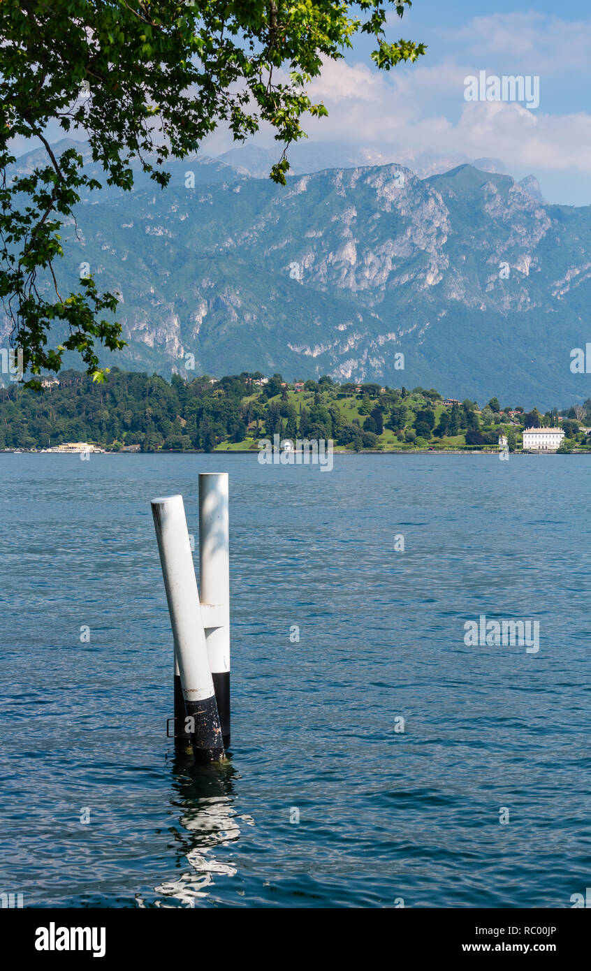 Lago di como beach hi-res stock photography and images - Alamy