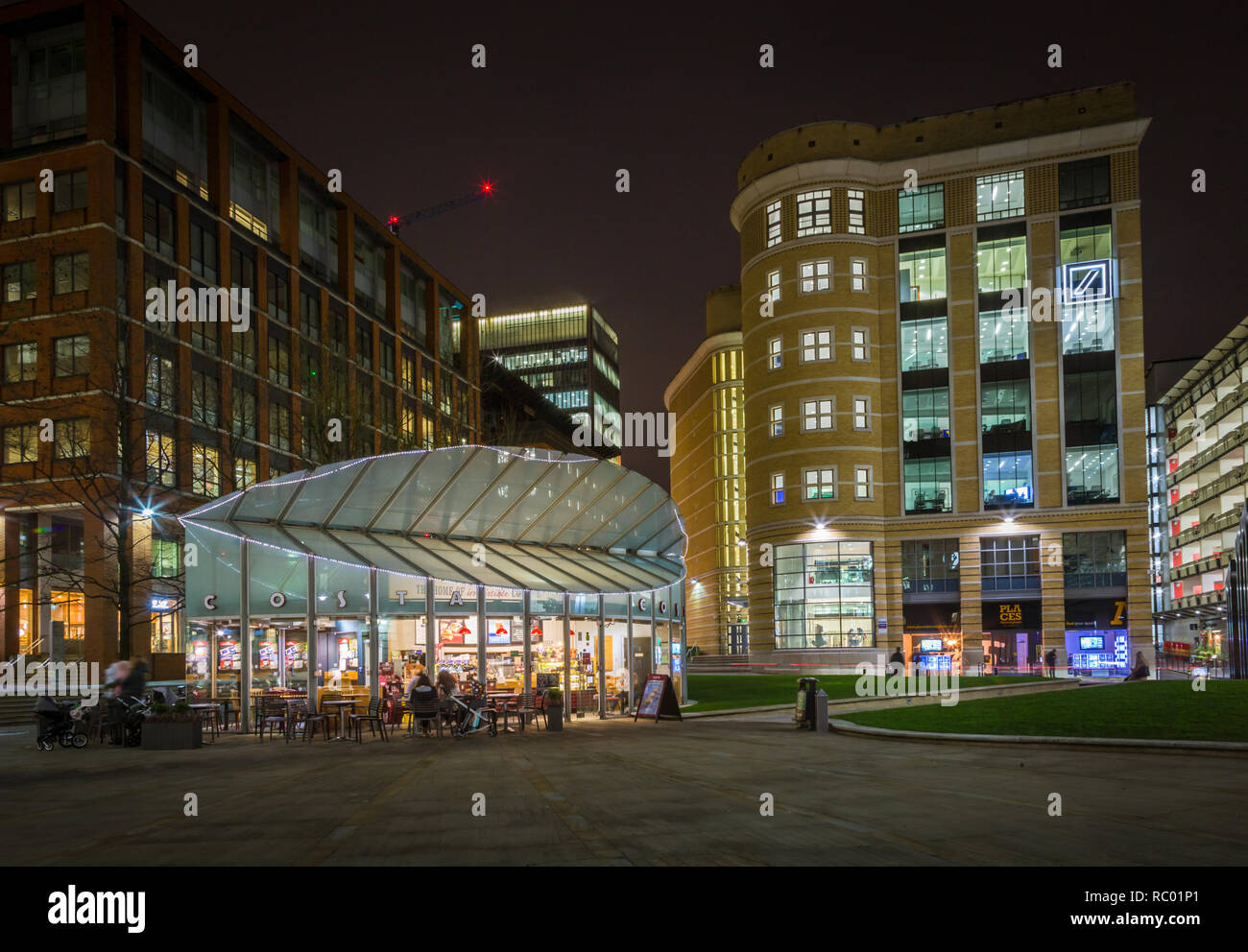 Brindley place night birmingham england hi-res stock photography and ...