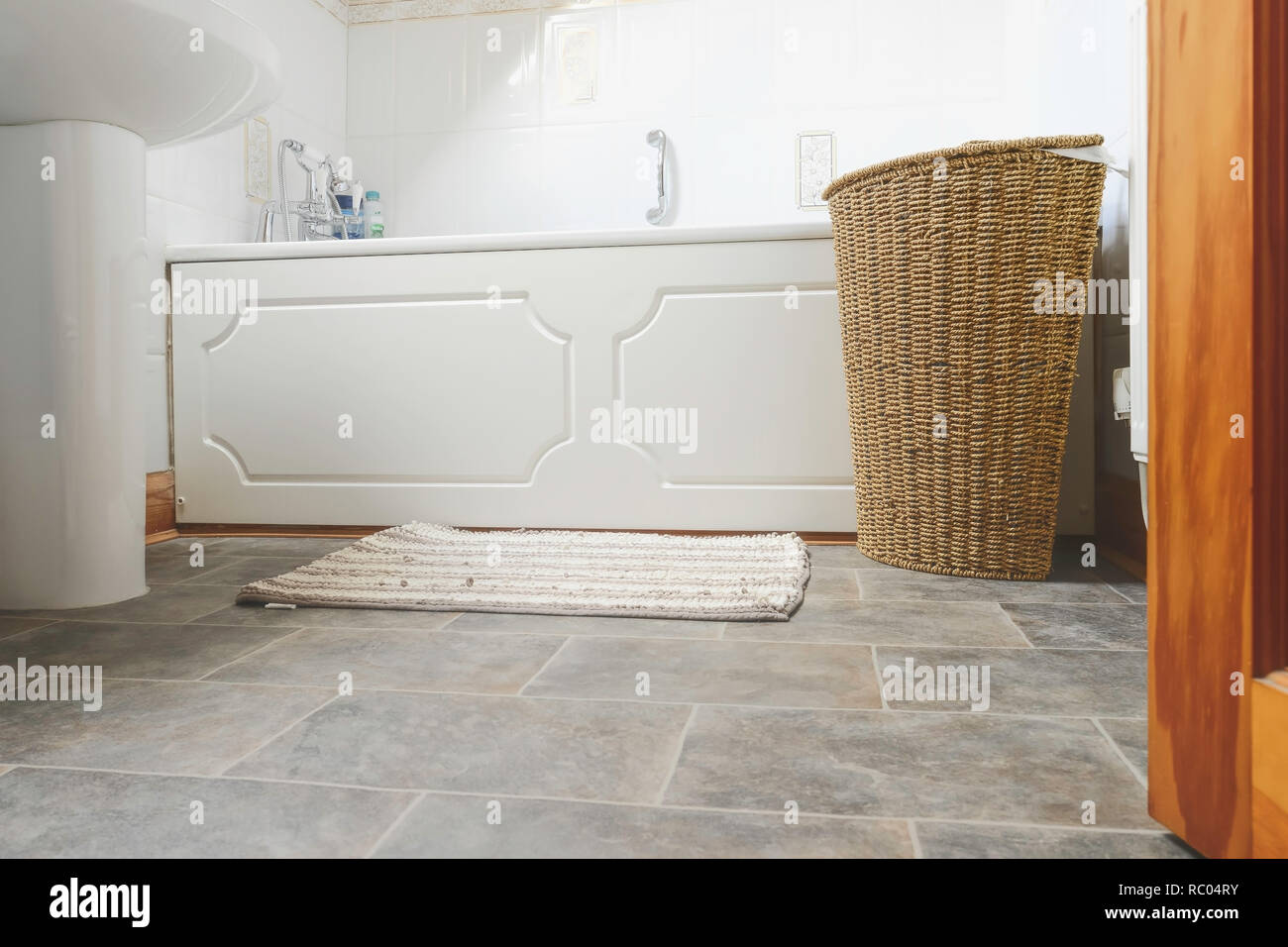 Wee bin hi-res stock photography and images - Alamy