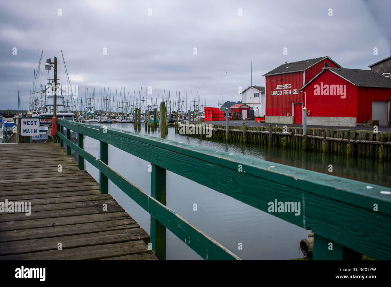 Photos from around Ilwaco WA that show the fishing ground around the ...