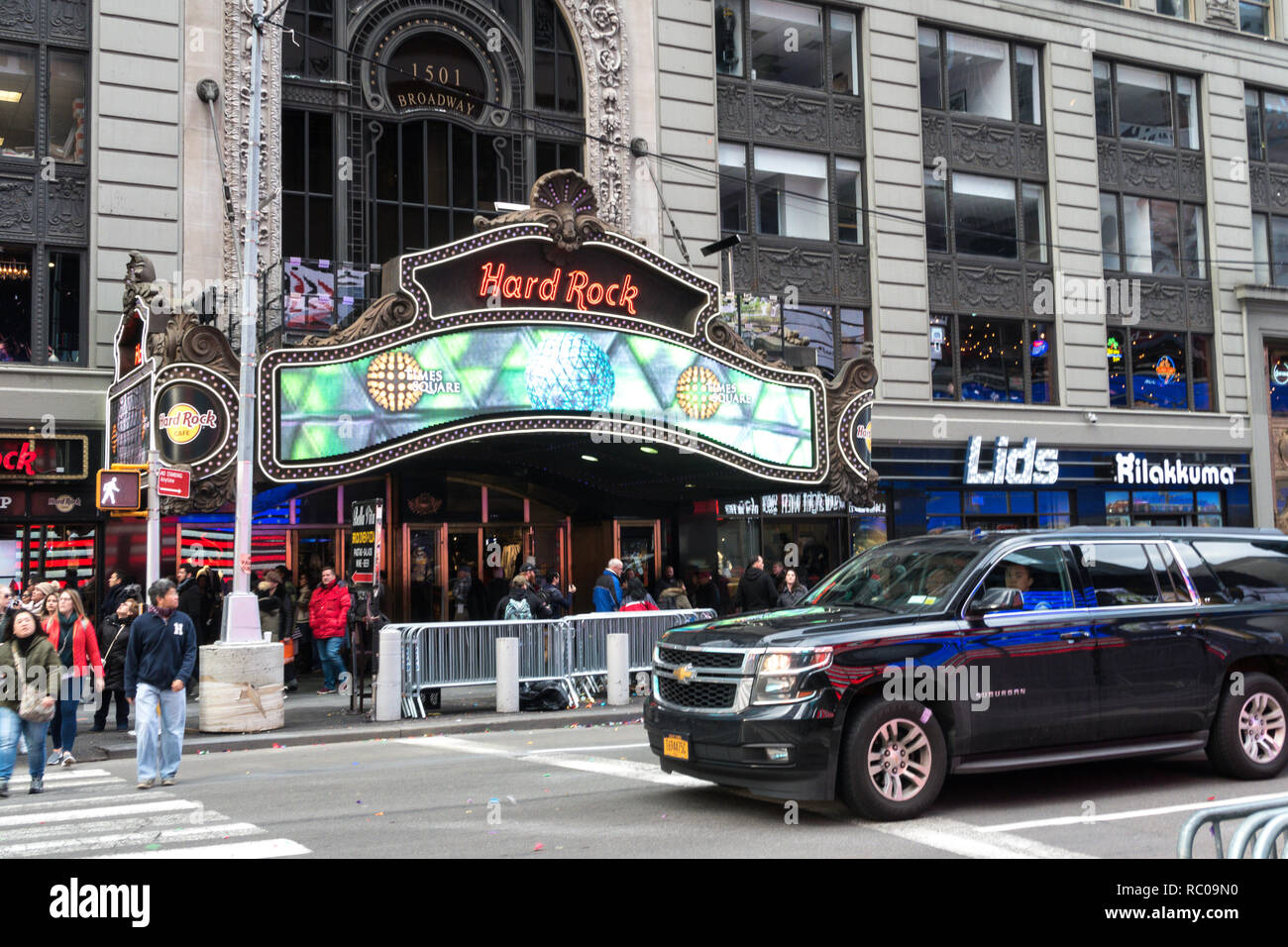 Hard Rock Cafe Facade, Times Square, NYC, USA Stock Photo - Alamy