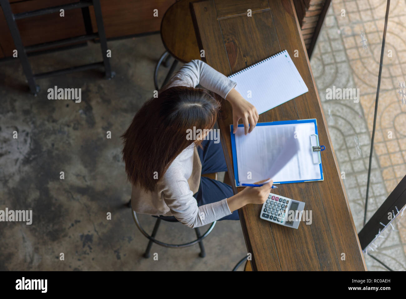 Many business reports hi-res stock photography and images - Alamy