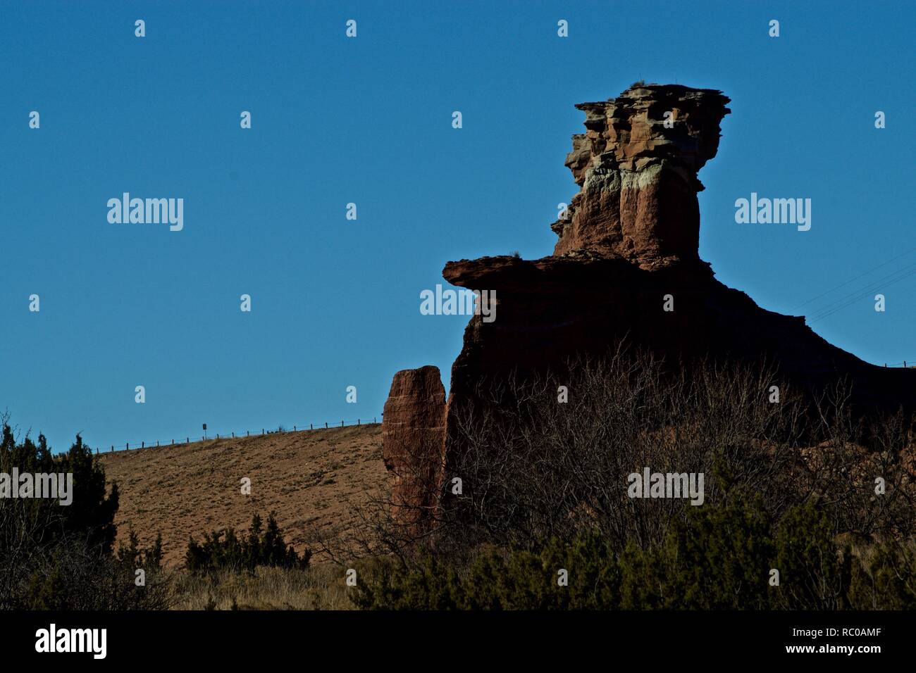 Falling tower of rocks hi-res stock photography and images - Alamy