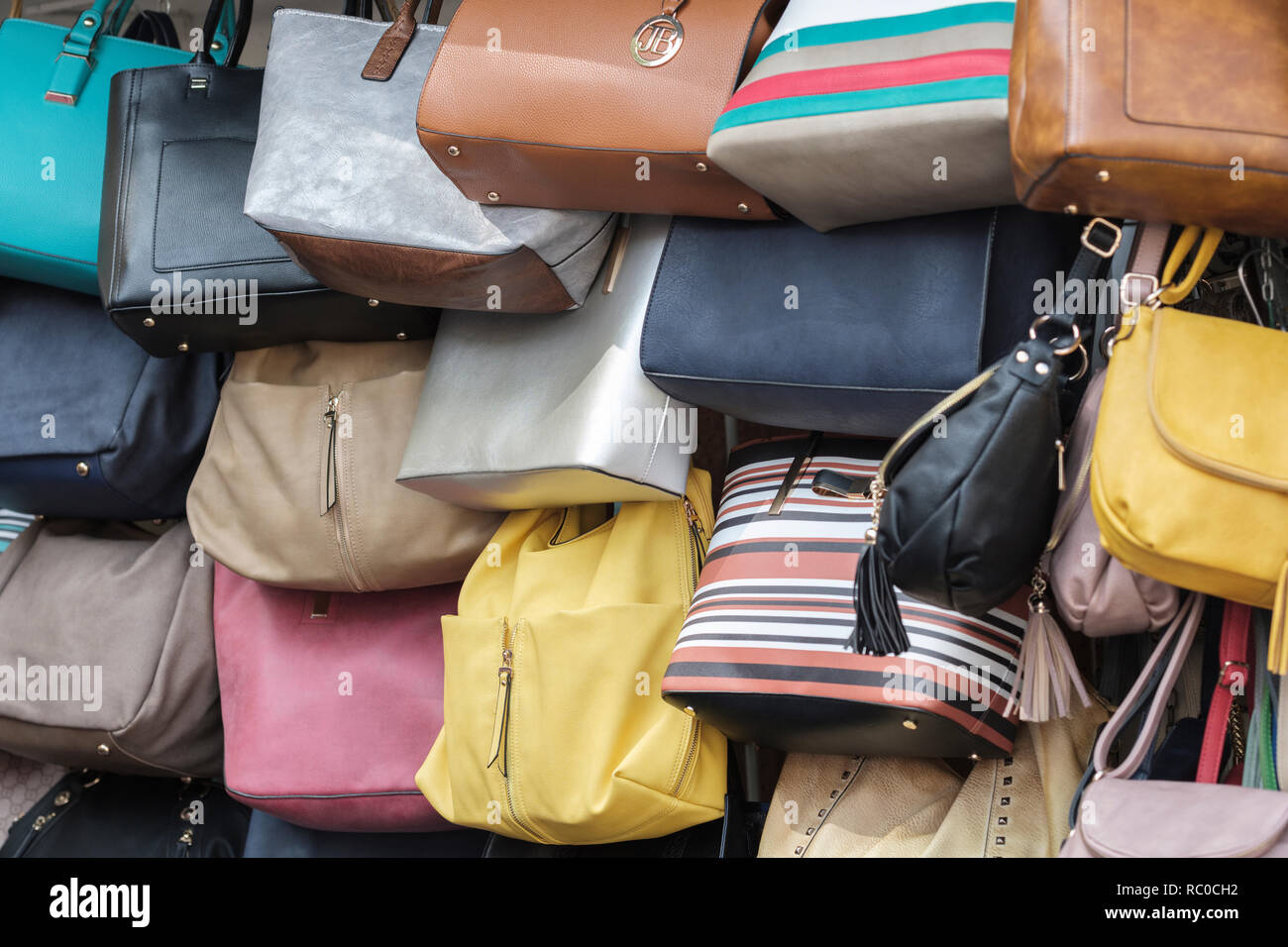 Stall leather handbags hi-res stock photography and images - Alamy