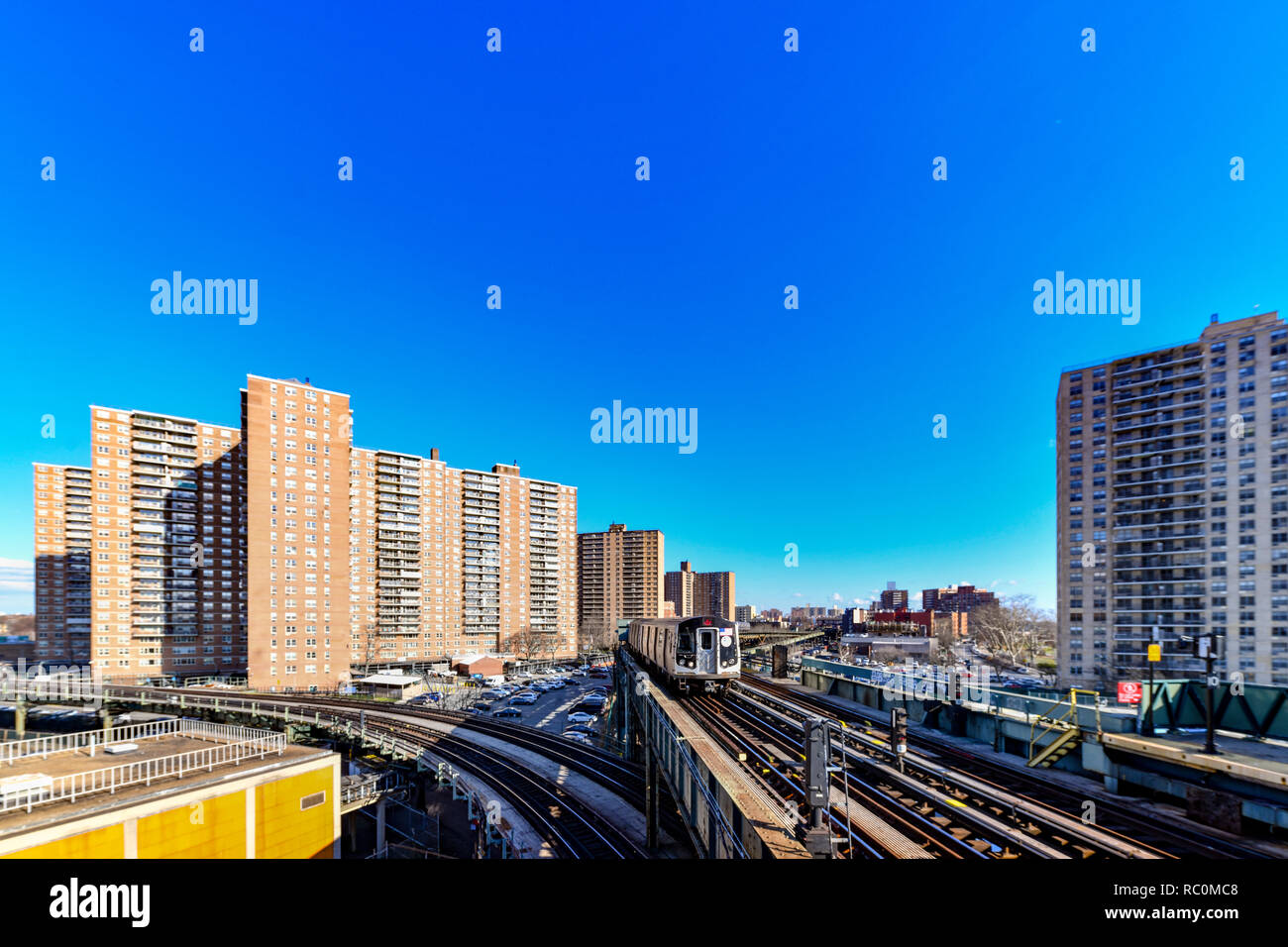 Elevated line at West 8th Street Subway Station in Brooklyn, New York ...
