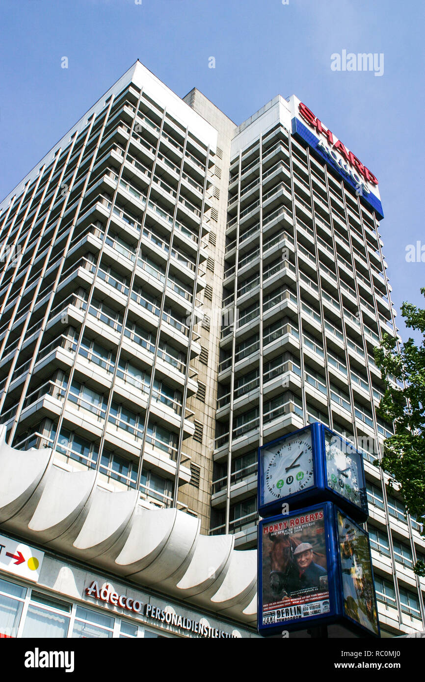 GDR building at Alexanderplatz 5, Berlin, Germany Stock Photo - Alamy