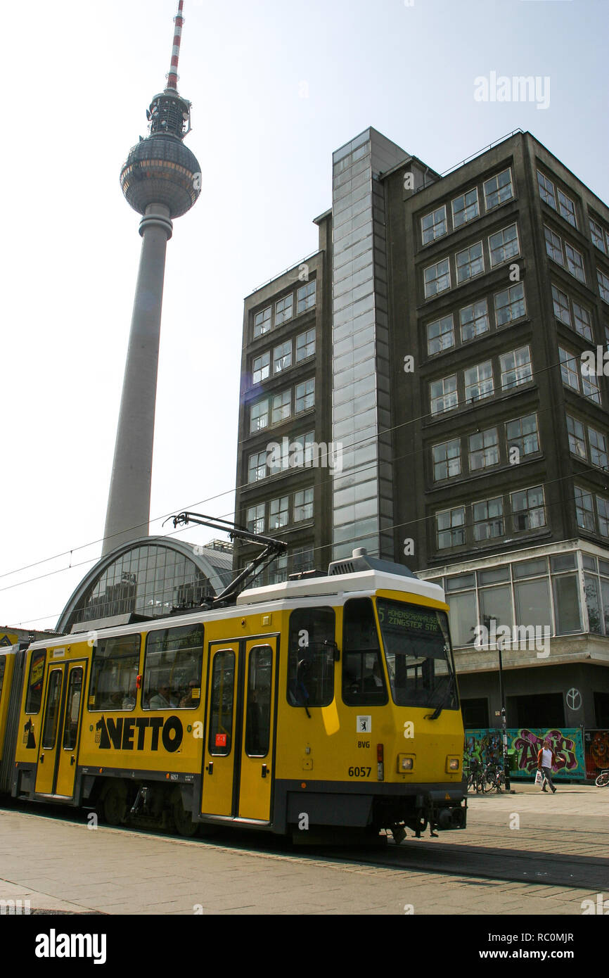 Tramway de berlin hi-res stock photography and images - Alamy