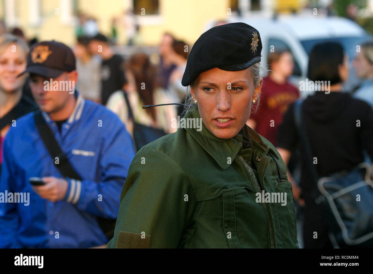German female police officer hi-res stock photography and images - Alamy