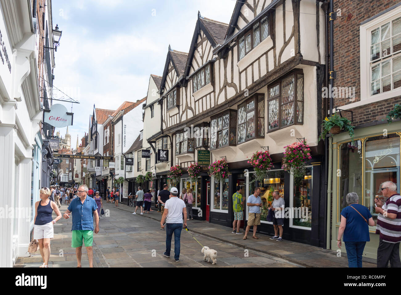 Period buildings, Stonegate, York, North Yorkshire, England, United ...