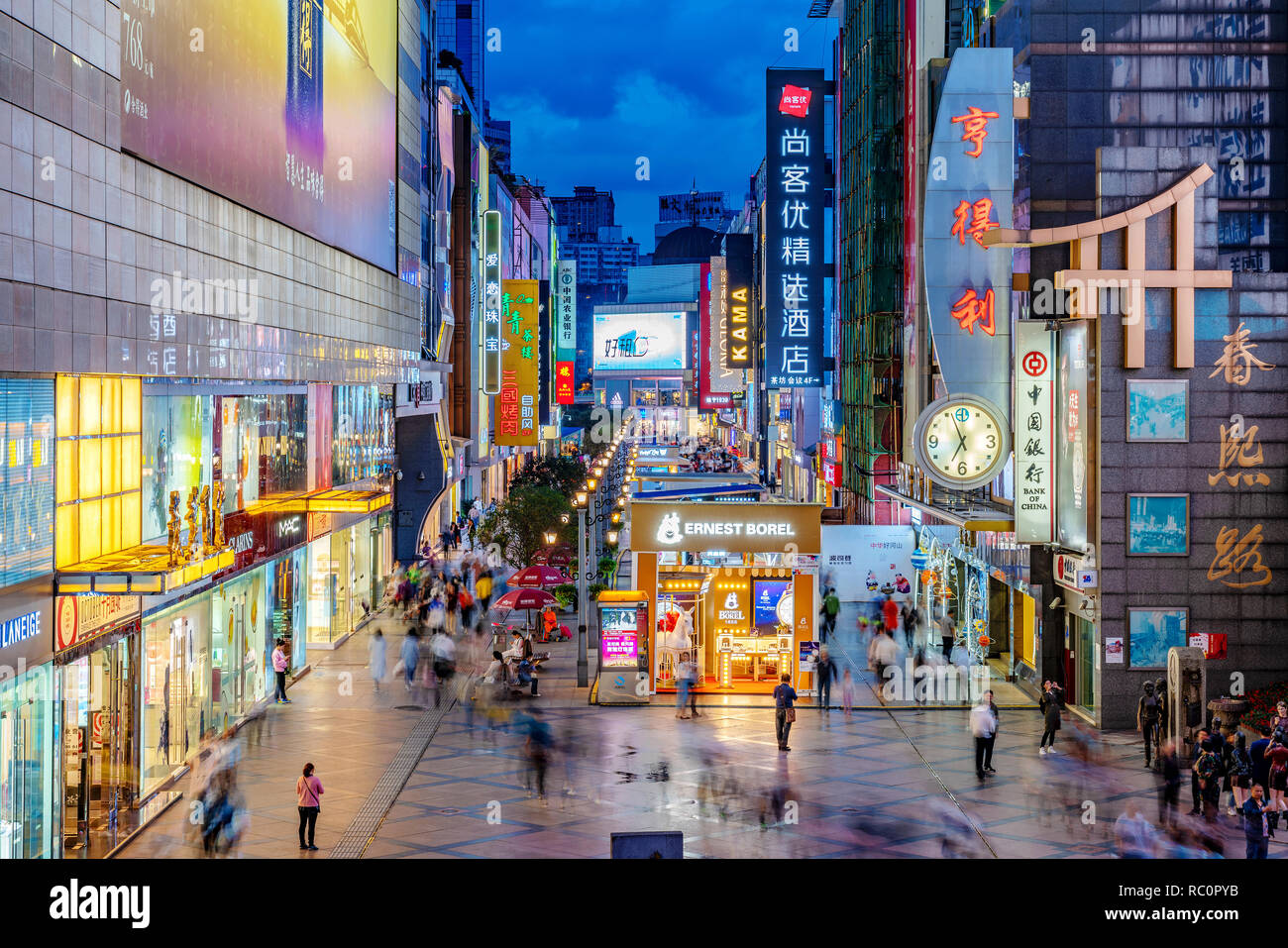 Neon hdr hi-res stock photography and images - Alamy